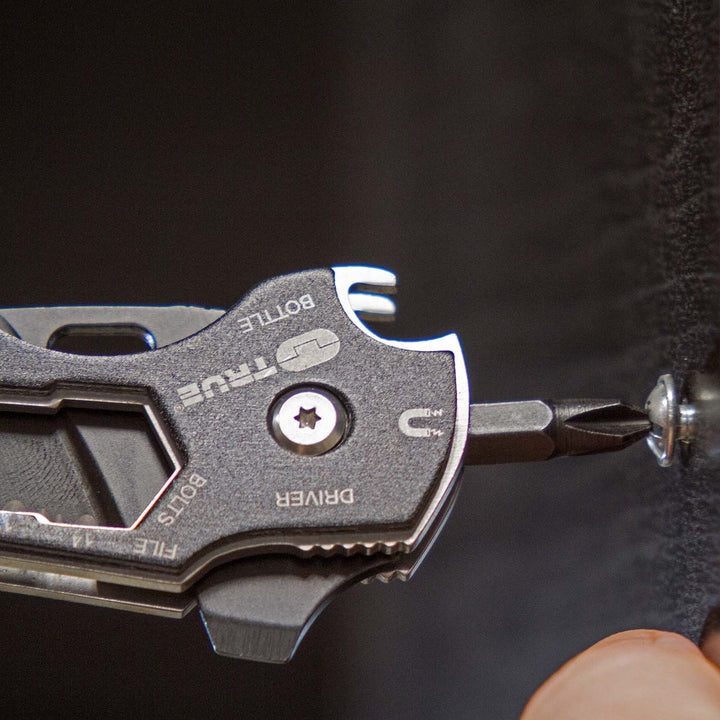Smartknife+ | Multitool With 6cm Steel Blade | True Utility®